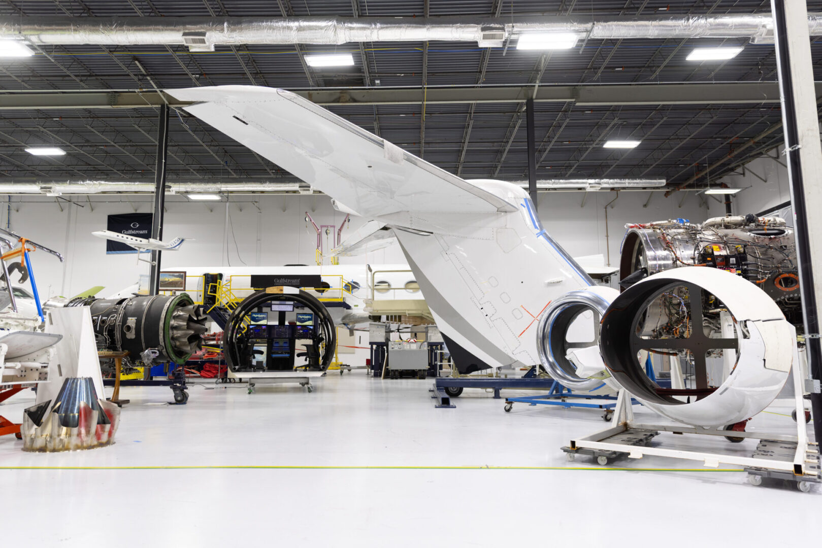 Gulfstream Opens Technical Training Center in Mesa - Vector Business ...